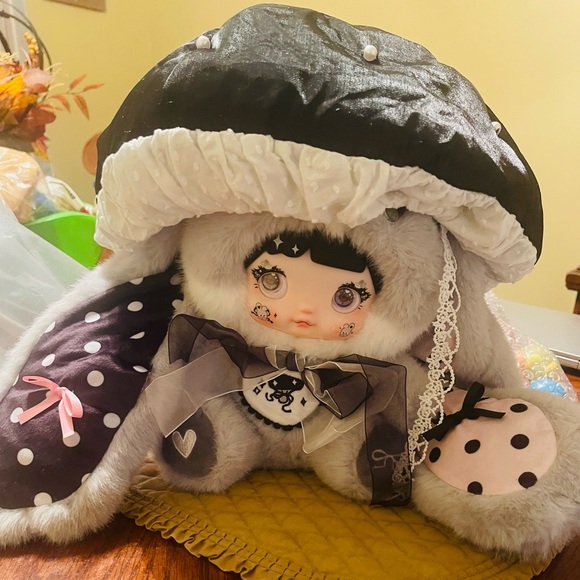 Mimon | Toys | Nommie 40 Jade Excellent Condition Collectible Figure ...